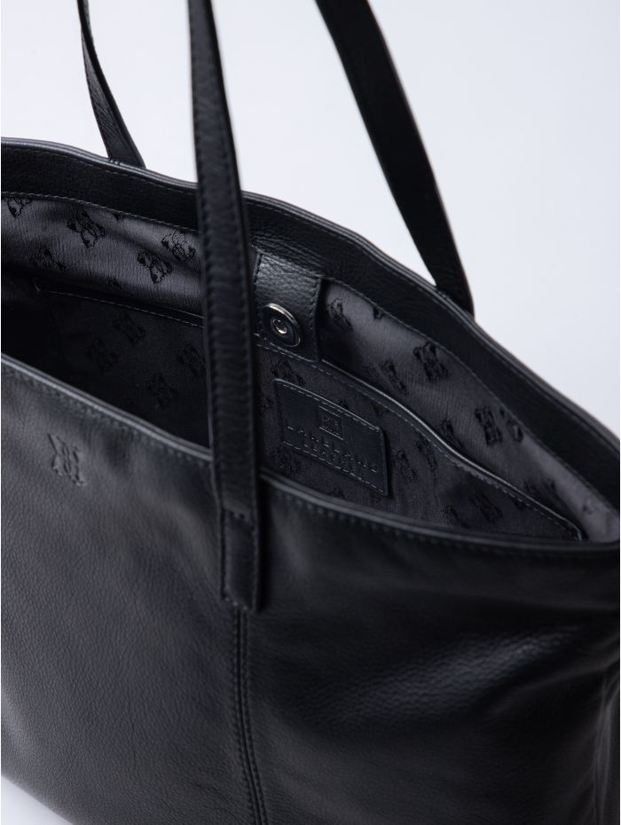 Torver Leather Tote Bag in Black | Lakeland Leather