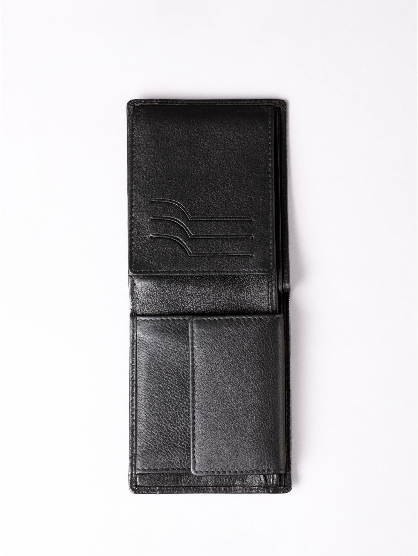 Explorer Leather Wallet in Black | Lakeland Leather