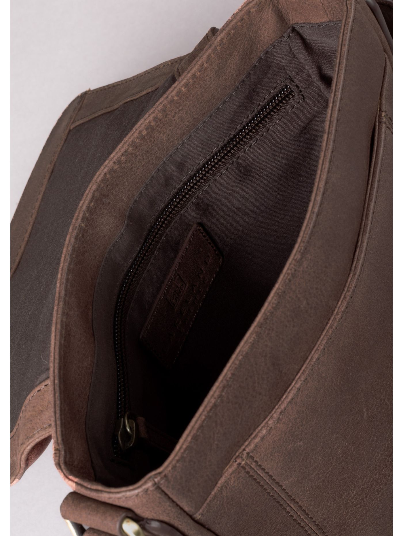 Hutton Leather Reporter Bag in Chocolate Brown | Lakeland Leather