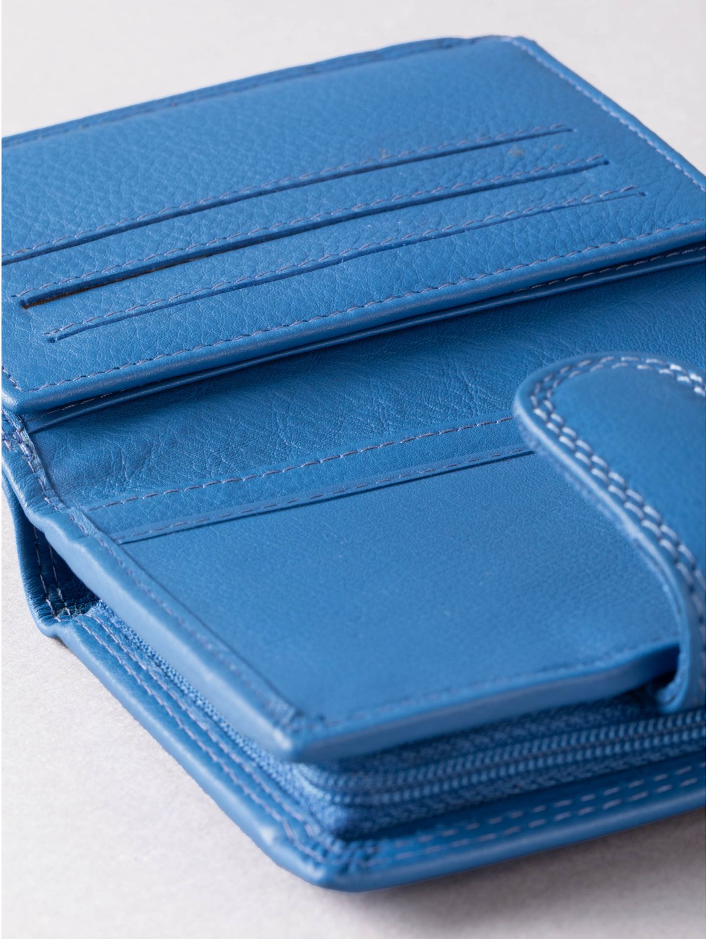 Lakeland Leather Small Leather Tab Purse in Blue | Lakeland Leather